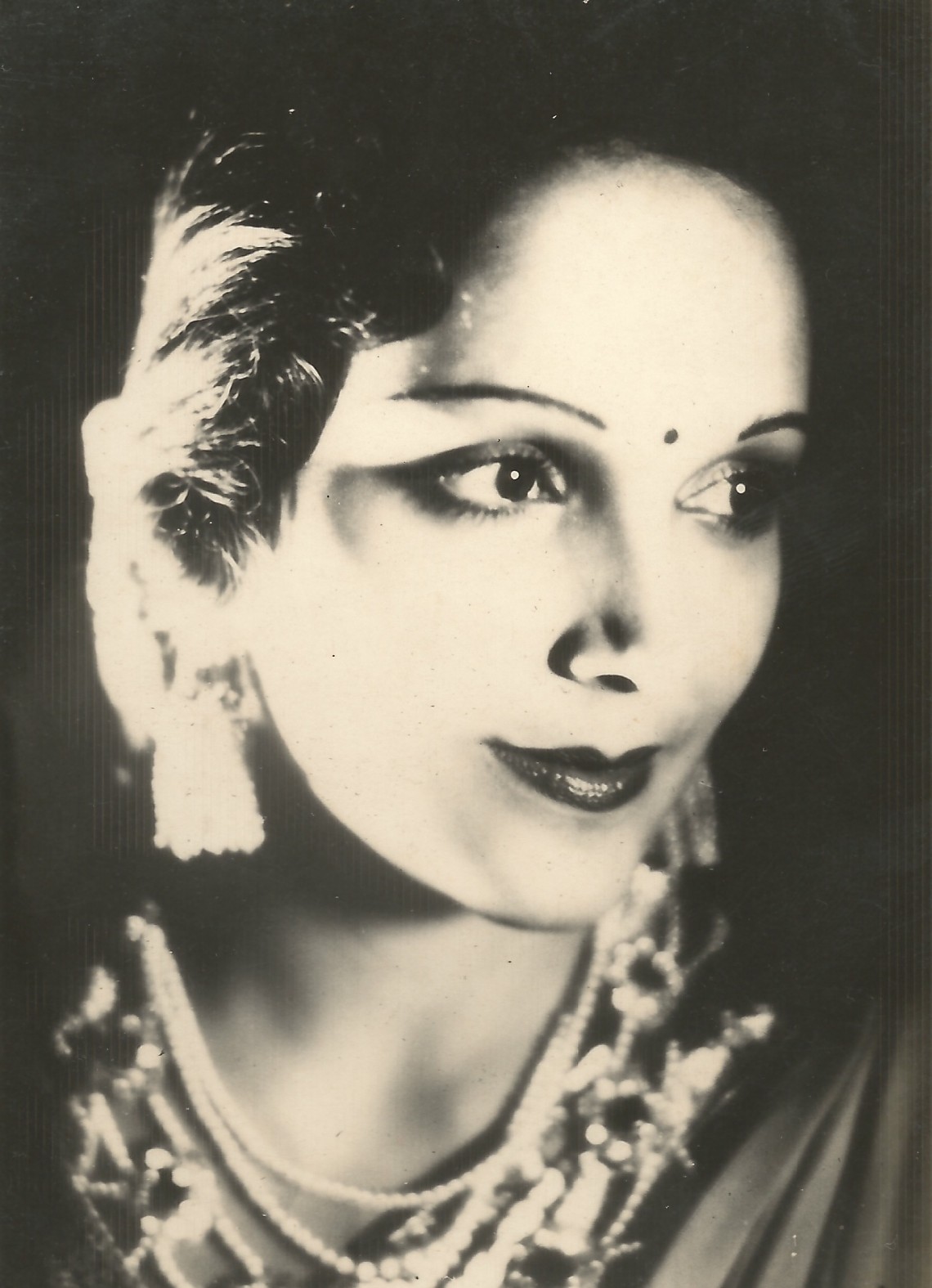Devika Rani - Upperstall.com